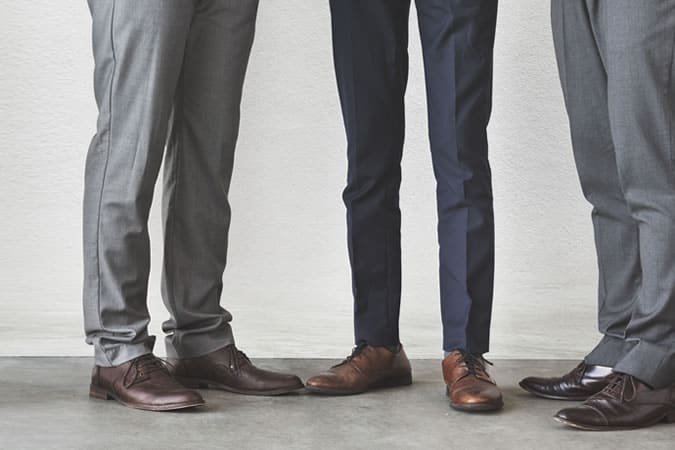 How To Use Body Language To Create A Good First Impression | FashionBeans