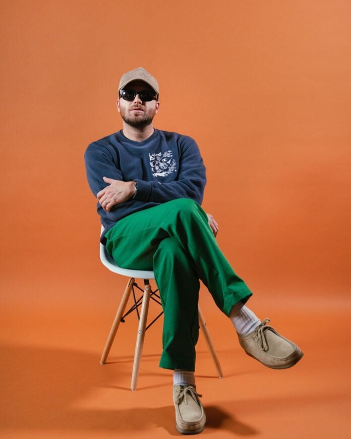 12 Ways to Style Green Pants 2026 | FashionBeans
