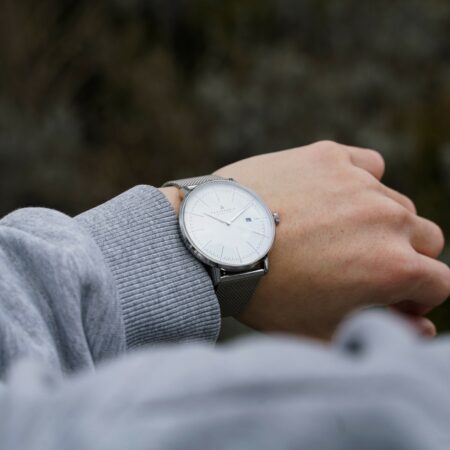 15 Best Minimalist Watches For Men in 2026 | FashionBeans
