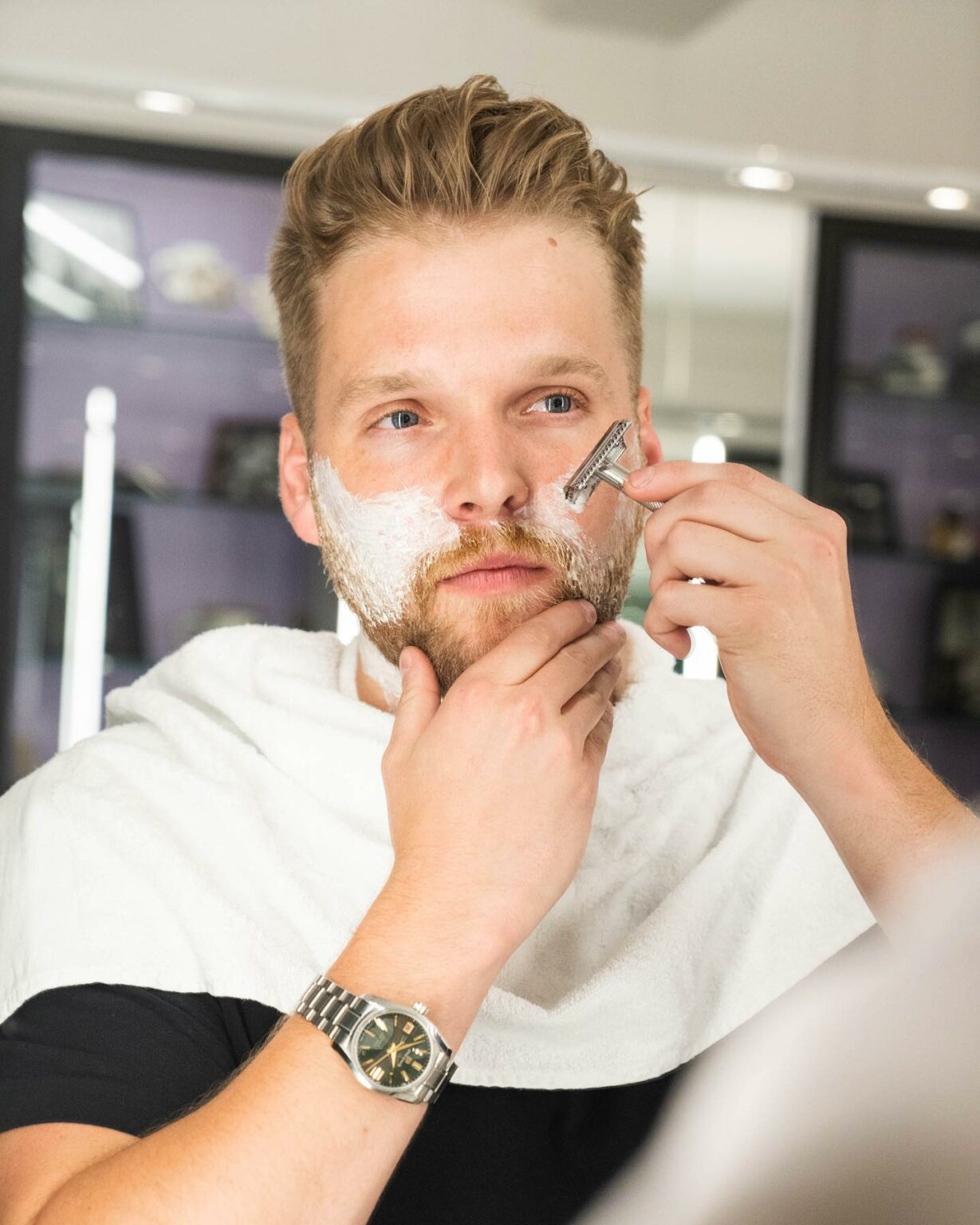 12 Best Shaving Kit For Men – Keep Your Cheeks In Check 2026 | FashionBeans