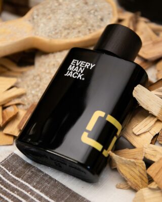 8 Best Natural Cologne For Men – Nontoxic Organic Perfumes in 2024 ...
