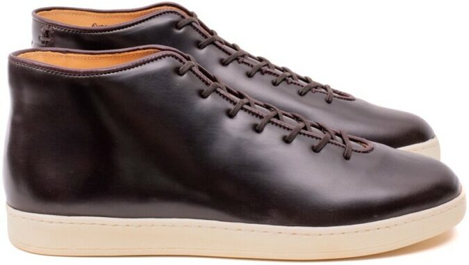 9 Best Travel Shoes For Men – Better Adventures For 2026 | FashionBeans
