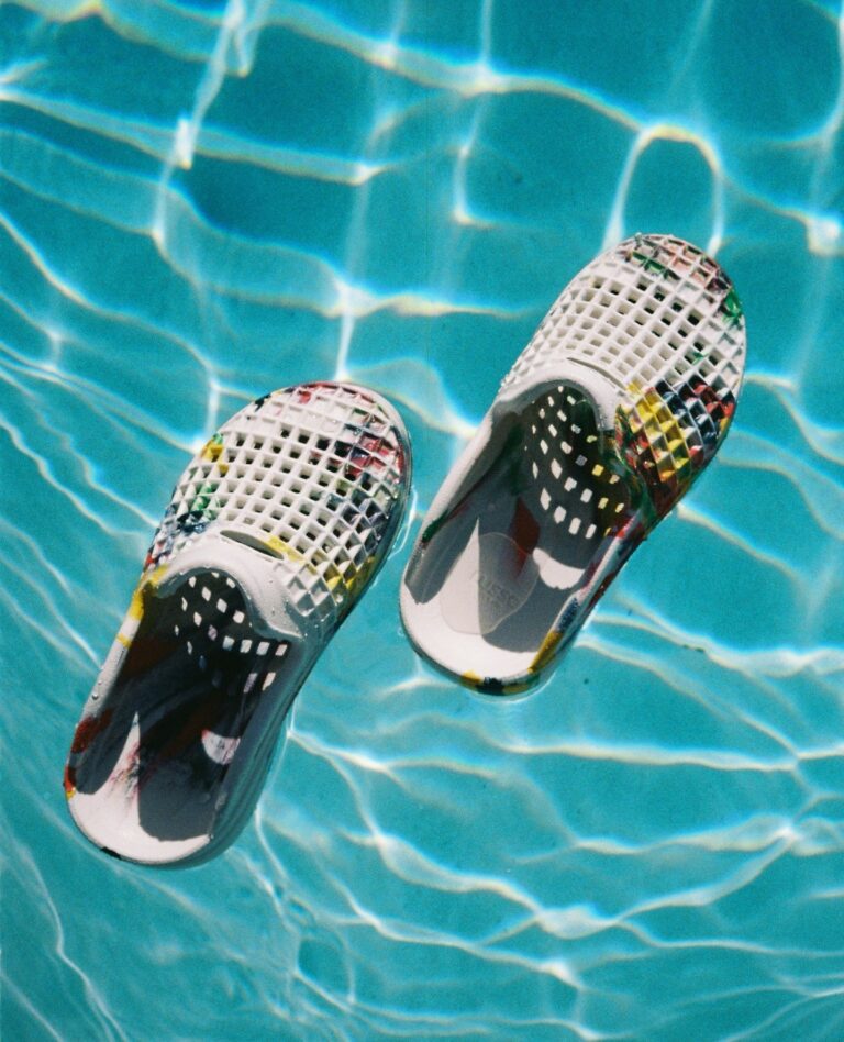 10 Best Crocs Alternatives For Men To Rock In 2025 – Market Of Bliss