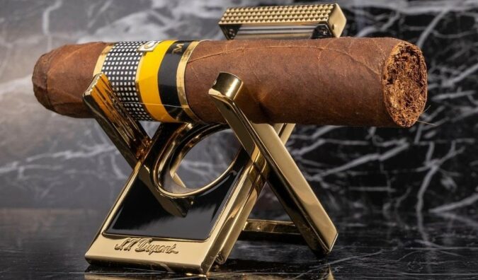 8 Best Cigar Cutters For A Swift, Precise Cut in 2024 | FashionBeans