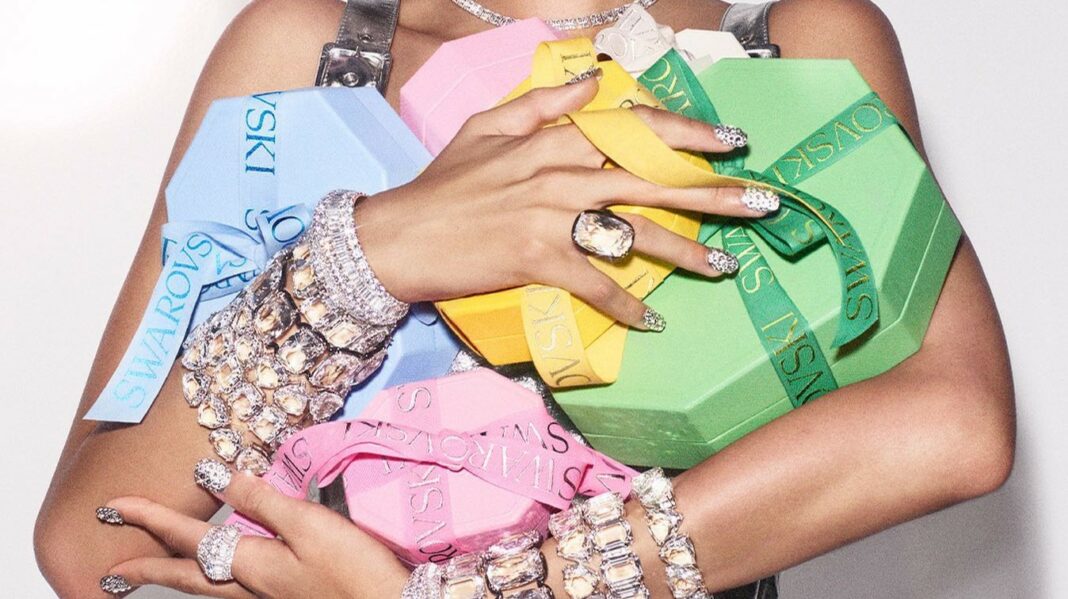 36 Best Small Gifts for Women To Make a Huge Splash in 2024 | FashionBeans