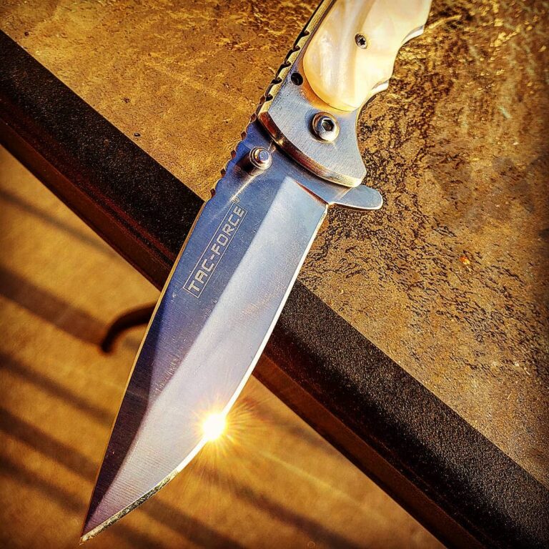 7 Best Budget Pocket Knife – Affordable Knives For 2026 | FashionBeans