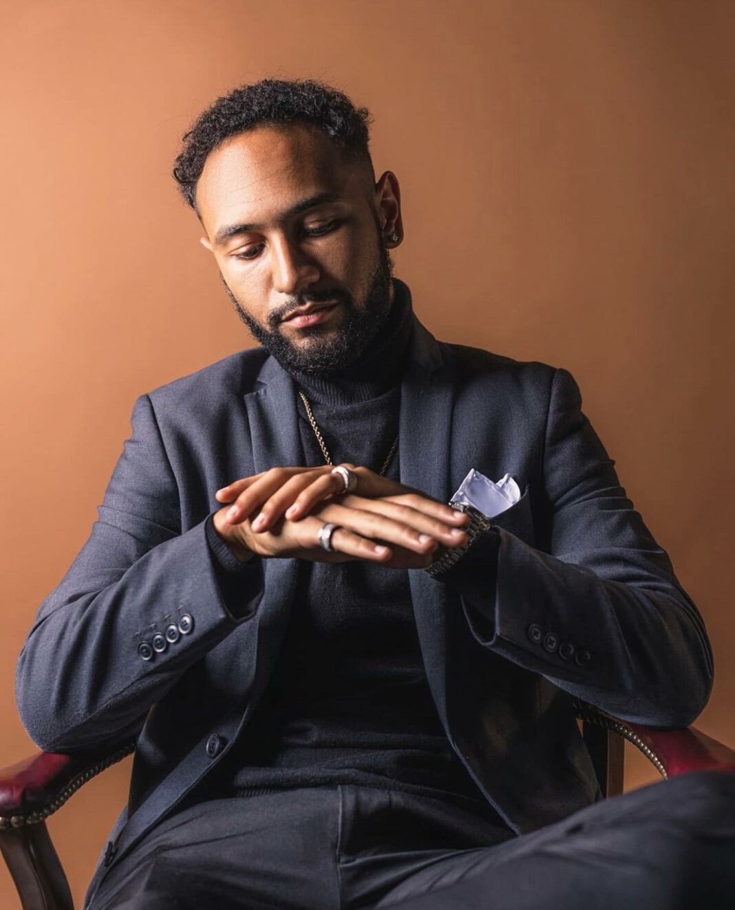 6 Best Men’s Handkerchiefs: Form & Style in Pocket in 2026 | FashionBeans