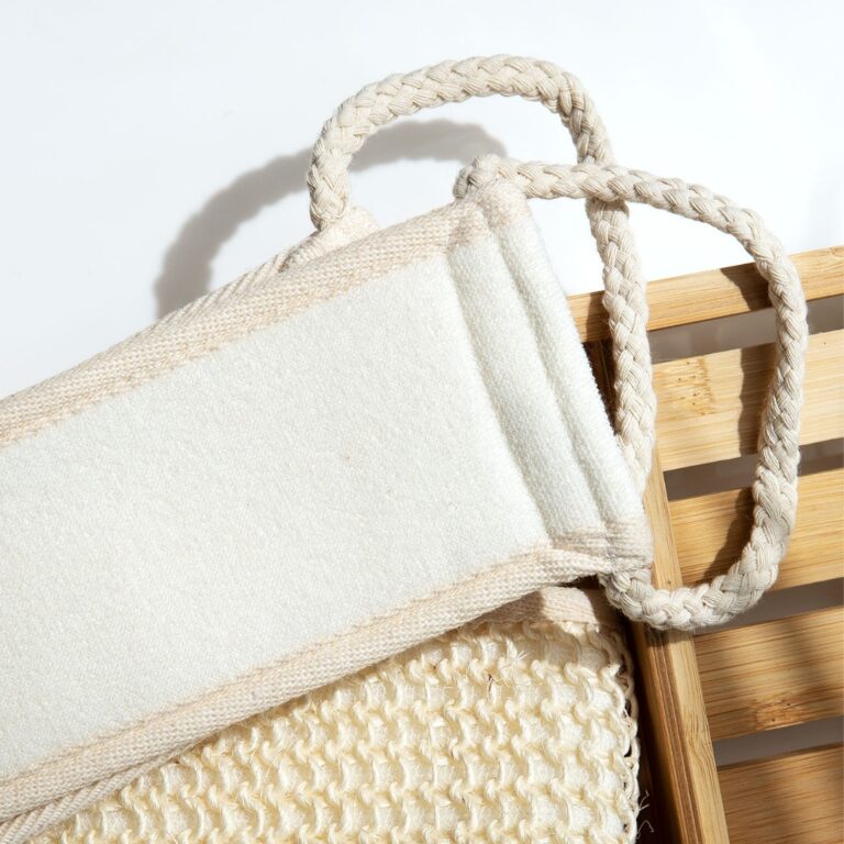 5 Best Back Scrubbers for the Shower: Reach Easy in 2026 | FashionBeans