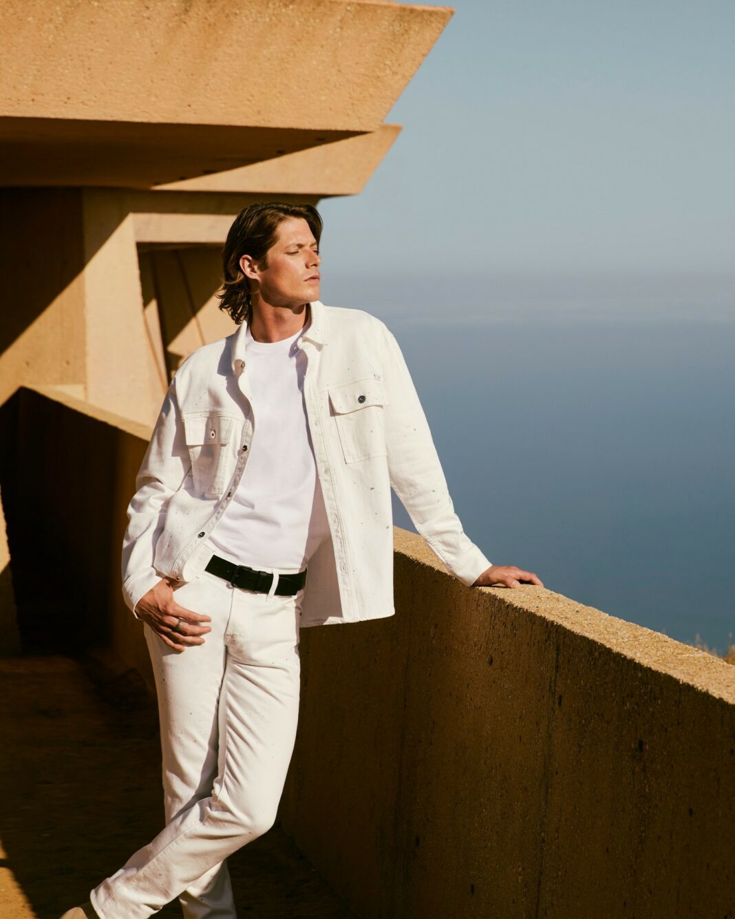 6 Best White Jeans For Men: Stand Out from the Crowd in 2026 | FashionBeans