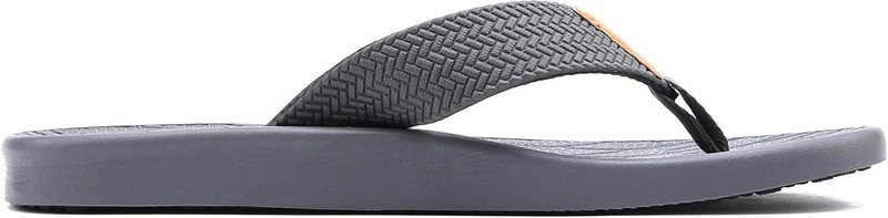 5 Best Flip Flops with Arch Support for Men to Sport in 2026 | FashionBeans