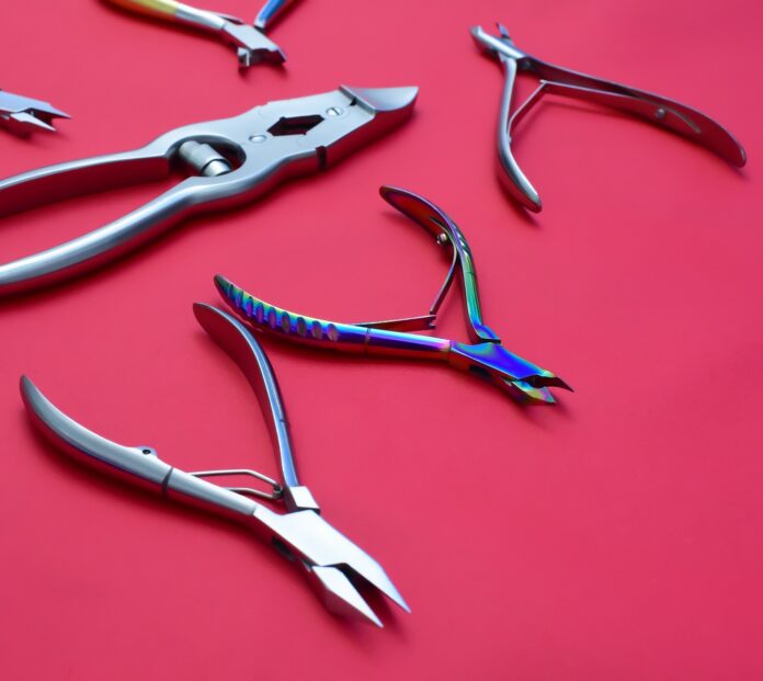6 Best Cuticle Cutters for Easy Grooming, Super Care in 2026 | FashionBeans