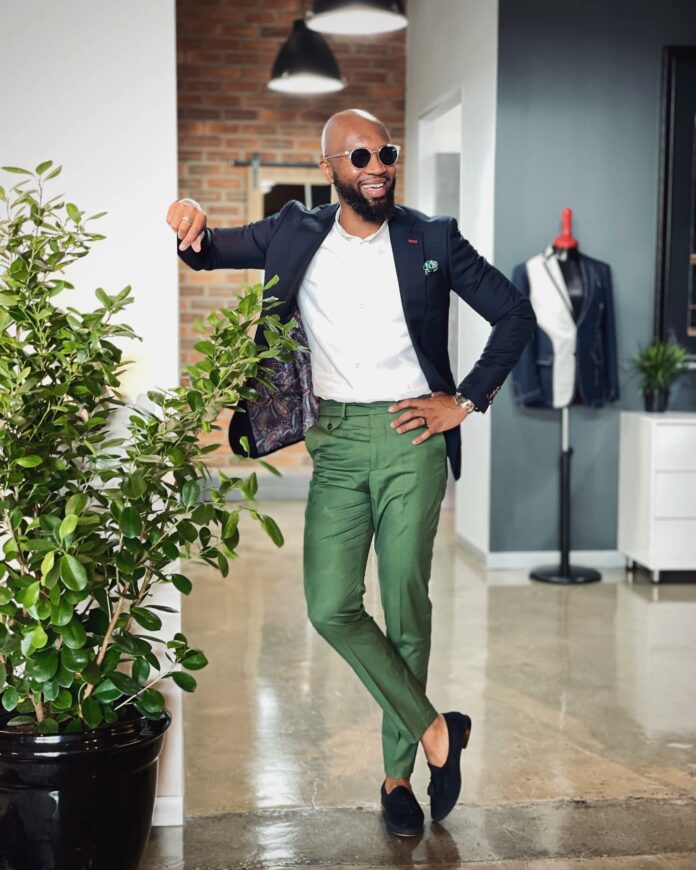 6 Best Navy Blazers For Men: Timeless Practicality in 2026 | FashionBeans