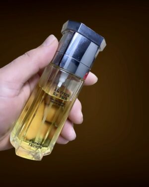 5 Best Carolina Herrera Colognes for Pulse-Point Perfection | FashionBeans