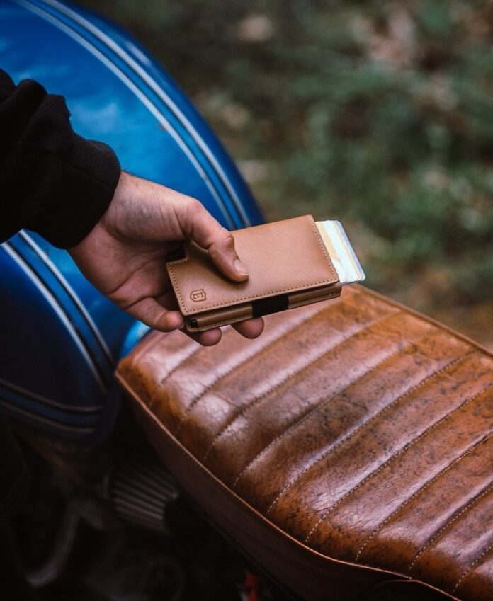 9 Best Wallet Brands for Men: Top Styles & Utility in 2026 | FashionBeans