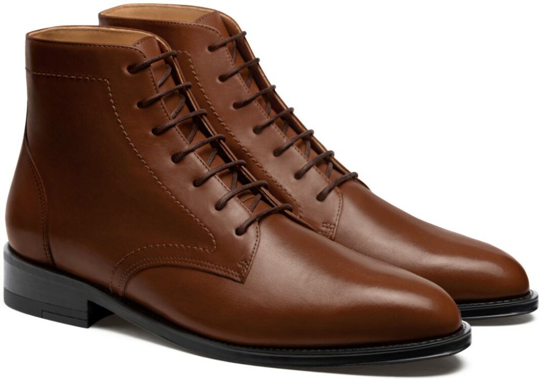 9 Greatest Boots to Put on with a Go well with: Steady & Versatile in ...