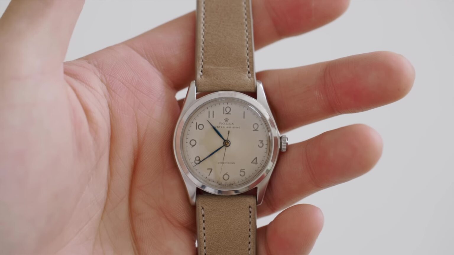 How to Shop for a Vintage Rolex: An Expert’s Guide to Finding Your ...