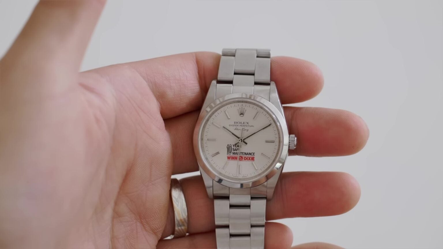 How to Shop for a Vintage Rolex: An Expert’s Guide to Finding Your ...