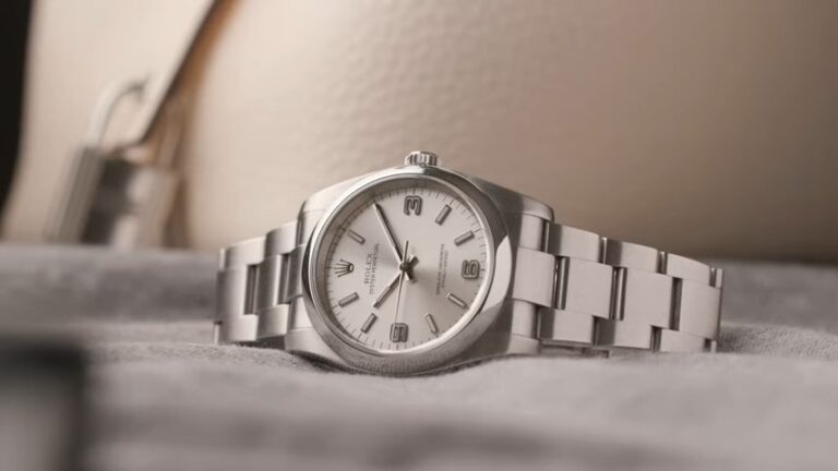How to Shop for a Vintage Rolex: An Expert’s Guide to Finding Your ...